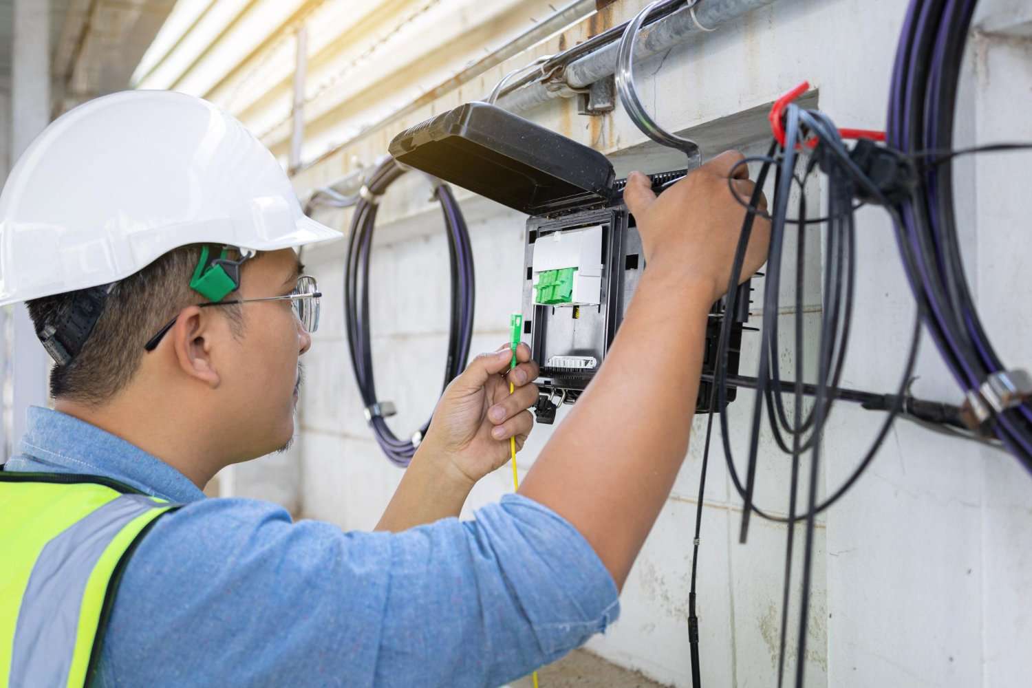 Reliable Electrician Singapore: Licensed and Trusted